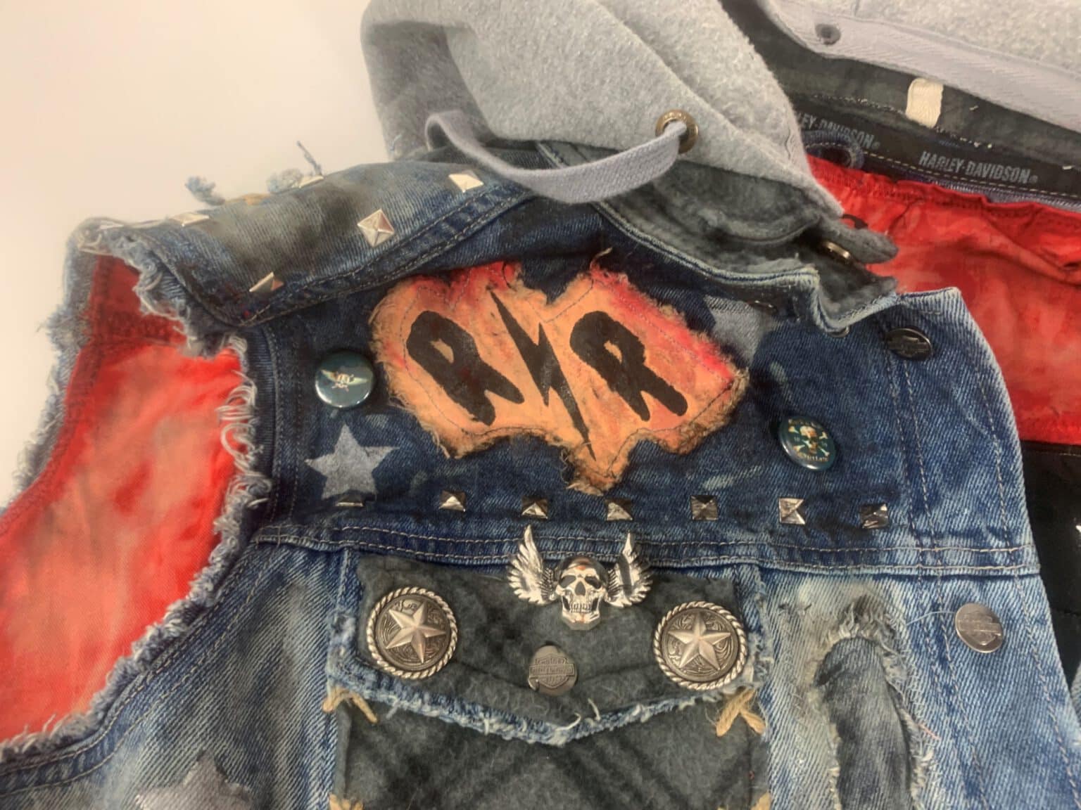 Rock 'n' Roll Streetwear - Bespoke Custom Clothing, Stage Wear ...